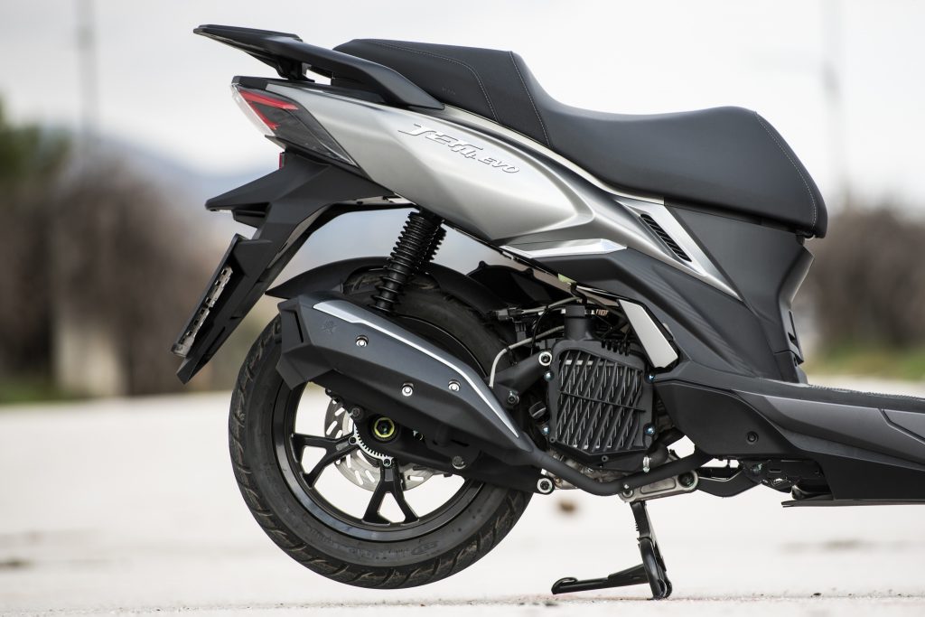 SYM Jet 14 EVO 125 L/C ABS, Δοκιμή: ΕVO = Εξέλιξη - SCOOTERNET